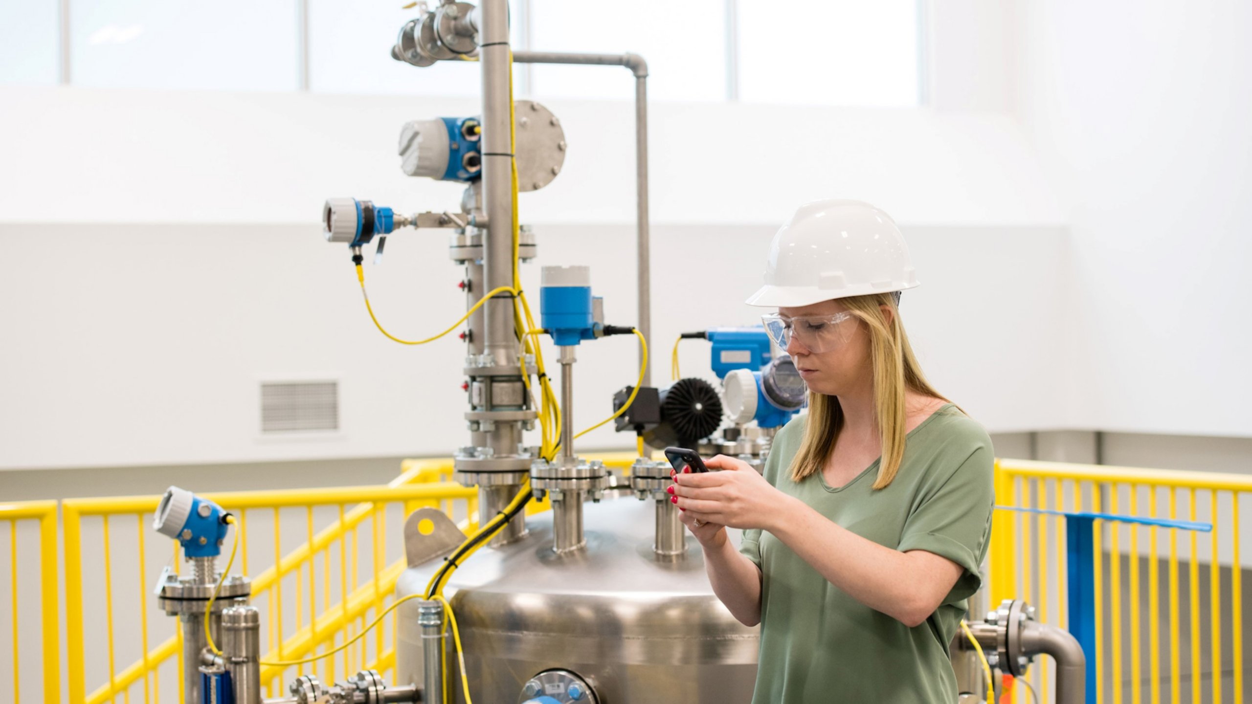 How Connections Transform Frontline Operations | Rockwell Automation