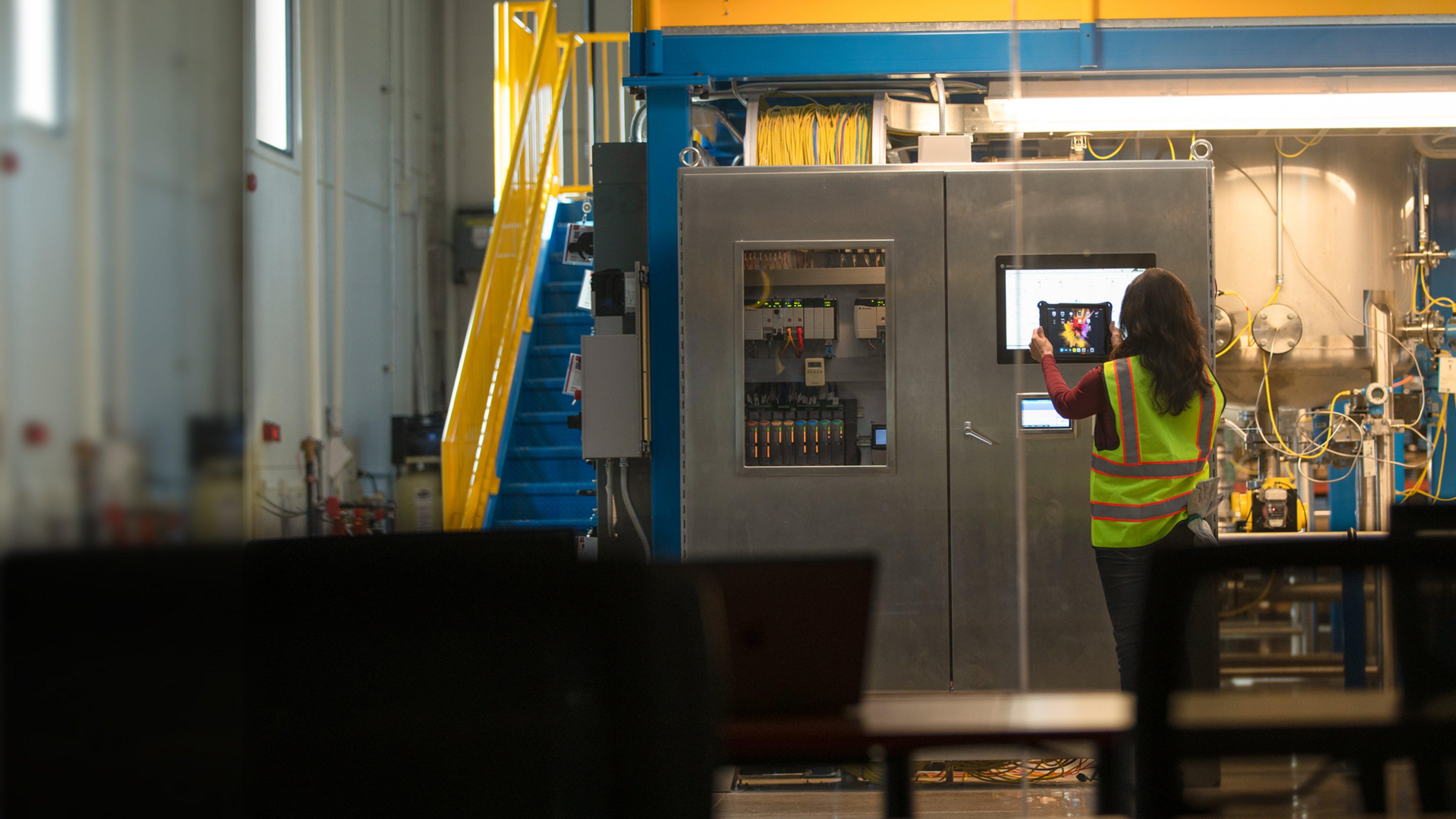 Plant Efficiency with the Right Control Hardware | Rockwell Automation